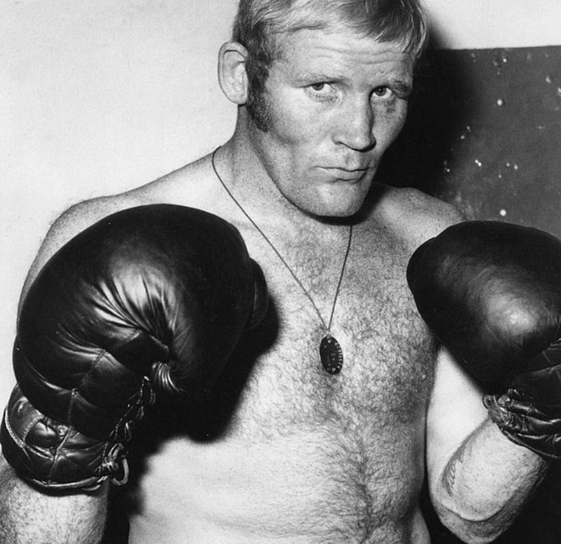 British Vintage Boxing – Oliver Campbell Trading